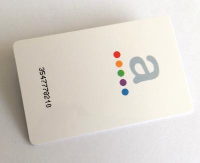 Cina Carte di appartenenza di plastica stampate di promozione del regalo di lealtà con colore dei codici a barre CMYK in vendita