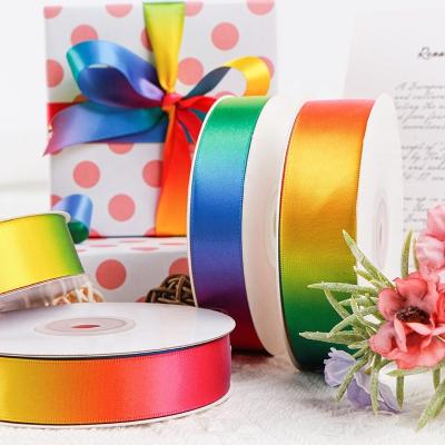 中国 ダークカラープリントシルクリボン プレゼント包装や結婚式用のカスタム製サテンリボン 販売のため