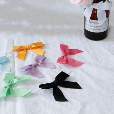 Cina MSD Grosgrain e Satin Nastro Bottiglia Arco Decorazione Personalizza Dimensioni Nastro Arco con Loop in vendita