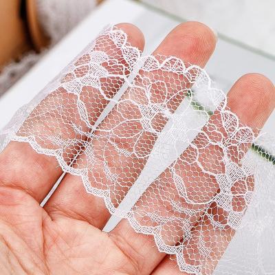 Cina 3.8cm ricamo di pizzico Nastro di pizzico accessori di abbigliamento per regalo di nozze avvolgimento da MSD in vendita