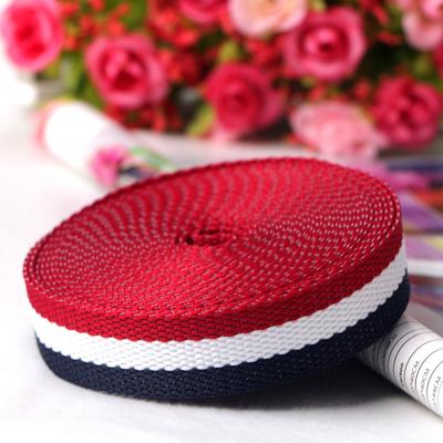 China Tricolor-Weaving Ribbon für recyceltes Tricolor-Feriennylon zu verkaufen