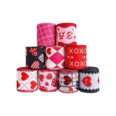 Cina MSD 2,5 pollici Love Heart Pattern Wired Edge Ribbon per il giorno di San Valentino Regali fatti a mano in vendita