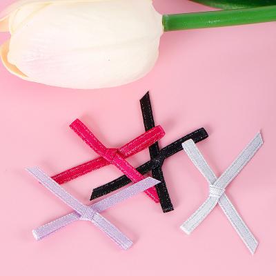 Cina Gioielli a fascia rosa fatti a mano per fai da te Copricapo e abbigliamento per bambini Scatola di nozze in vendita