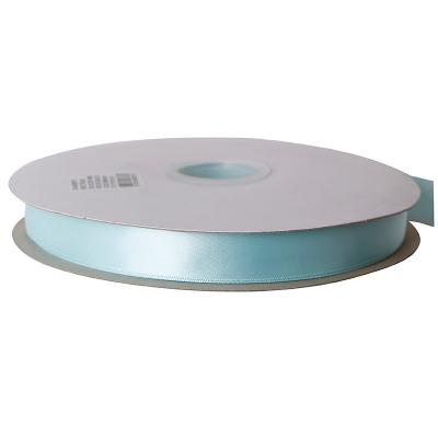 Cina Nastro satinato da 19 mm a colori solidi liscio e lussuoso per l'imballaggio dei regali 100% poliestere in vendita