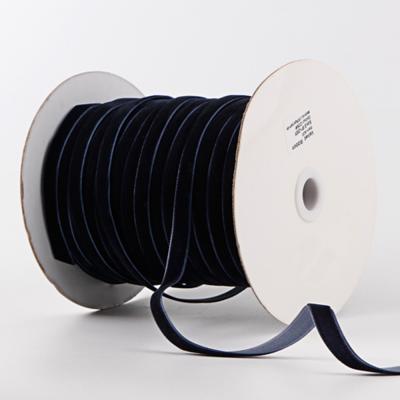 China Single Face Style Double Sided Black Velvet Ribbon with Velvet Fabric Type for sale
