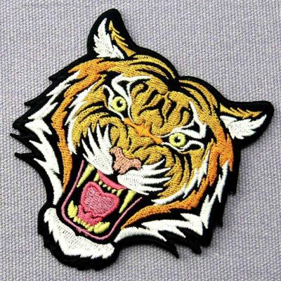 Cina L'animale ricamato multi forma rattoppa il Bengala dorato Tiger Patch in vendita