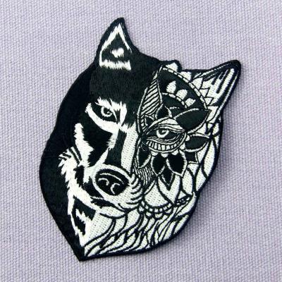 Cina Confine 6.5x8.7cm Wolf Velcro Patch Machine Washable del taglio di calore in vendita