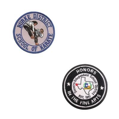 Cina Uniforme scolastico Logo Patches Embroidery di trasferimento 120D della stampa di calore in vendita