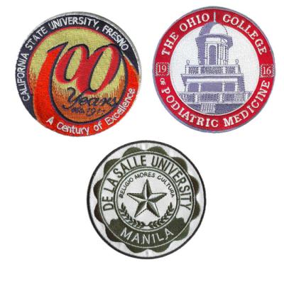 Cina Uniforme scolastico Logo Patches Embroidery di trasferimento 120D della stampa di calore in vendita