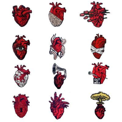 China Herz formte 30mm Gewohnheit zu sticken, dekorative Flecken für Jeans auszubessern zu verkaufen