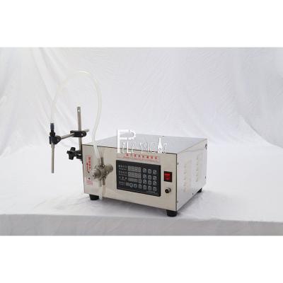 China Semi Automatische Horizontale Magnetische de Olie Vloeibare Water van de Pompalcoholische drank Bottelende het Vullen Machine Te koop