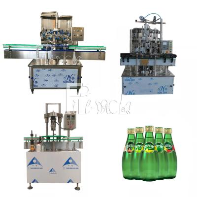China Linha de alumínio carbonatada automática da bebida do tampão da garrafa de vidro da máquina de enchimento 2L da bebida 1500BPH à venda