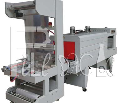 Cina Linea di produzione di coperchiamento del materiale da otturazione dell'acqua minerale di 4000BPH Monoblock risciacquare della bottiglia di 500ML in vendita