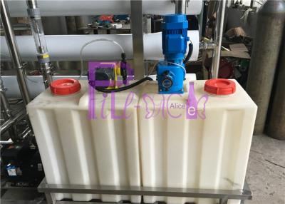 China fibra de vidro 12TPH que abriga o sistema do tratamento da água do RO com o tanque de armazenamento asséptico da água à venda