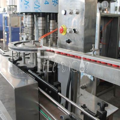 China Plastic / PET Screw Cap Bottle Sealing Machine With Stainless Steel And High Speed for sale