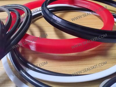 China MONTABERT XL 1700 DX 170 DXB 170 Hydrualic Breaker Seal Kit  86693660  137MM for sale