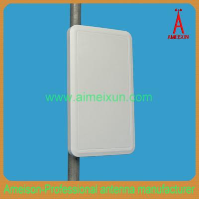 China Outdoor/Indoor 3.5GHz 14dBi Flat Panel Antenna Directional Wall Mount Antenna for sale