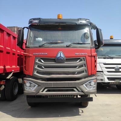 Cina 8x4 12 ruote 40 tonnellate Sinotruk Dump Truck, 12 pneumatici Tipper Truck EUR 2 380hp in vendita