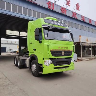 China Gebraucht HOWO Sinotruk Traktor Truck T7H 540HP 6X4 mit Multimedia-System Manuellfenster zu verkaufen