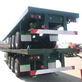 Cina Personalizzabile 2 3 4 Assi 30tons 40 Tons 50 Tons Container di spedizione semirimorchio a letto piatto con camion trattore in vendita
