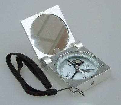 China Silver Color Survey Instruments' Accessories Geology Metal Handheld Compass for sale