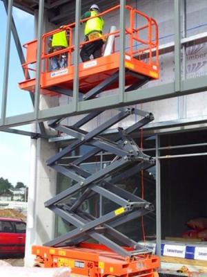 China Reliable Electric Scissor Lift GTJZ0808 with 8.1m Platform Height and 250kg Load Capacity for sale