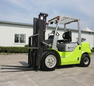 China 3.5T Four Wheel Electric Forklift Truck for sale
