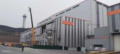 Cina Immagazzino di struttura in acciaio prefabbricato prefabbricato e versatile per prodotti finiti in vendita