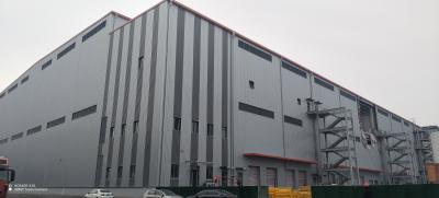 Cina Immagazzino di struttura in acciaio prefabbricato prefabbricato e versatile per prodotti finiti in vendita