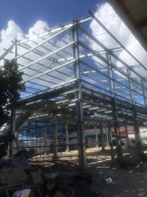 中国 BSの標準的な熱いすくいの電流を通されたプレハブの研修会の鉄骨構造材料 販売のため