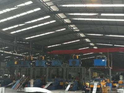 中国 BS/ASTMの標準的な経済的な研修会の鉄骨構造2000㎡のライト級選手 販売のため