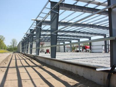 Cina Struttura d'acciaio di costruzione della sezione differente con pittura normale in vendita