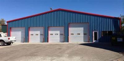 Cina Struttura d'acciaio di costruzione del Purlin della sezione di C con il pannello a sandwich e coprire dell'isolamento termico in vendita