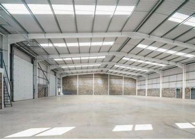 China Gegalvaniseerde de Structuren Hete Onderdompeling van het pakhuish Sectie Geprefabriceerde Staal Te koop