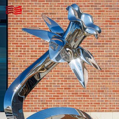 Cina Abstract Metal Outdoor Sculpture With Thoughtful Craftsmanship eleva notevolmente la bellezza naturale dei giardini in vendita