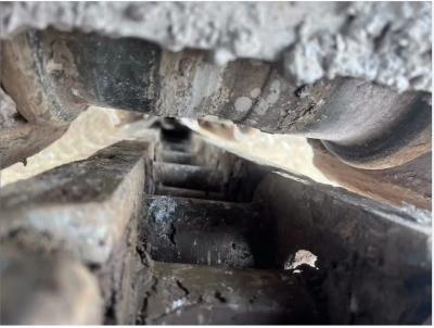 中国 低価格で優れた品質の二手掘削機 SANY365 バケツ容量1.6m3 機械重量35,000kg 販売のため