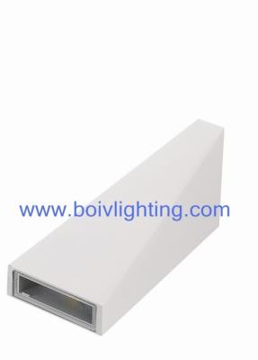 China Wsll Lamps With Wihteor  Black Color  Aluminum LED Light  Indoor 90*90*200MM for sale