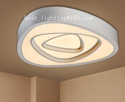 China Modern Indoor Iron   LED Ceiling Mount Light  For Living Room Hotel for sale
