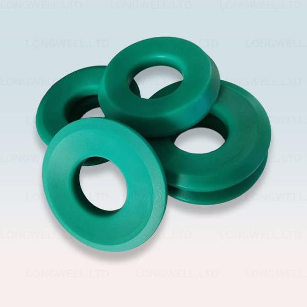 Quality Red NBR Insert Mud Pump Valve ASSY AH36001-05.12A.03 Polyurethane Casting Mud Pump Spares for sale