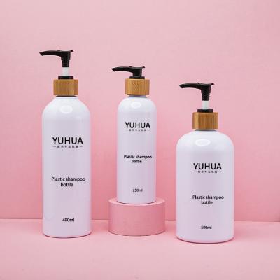 Cina bottiglie di imballaggio di plastica di 250ml 480ml 500ml per sciampo in vendita