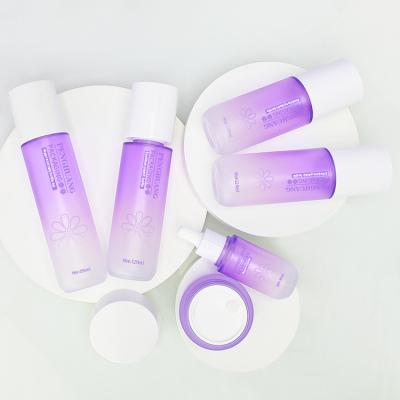 Cina Bottiglia di toner della lozione di trucco del siero di PETG per cura di pelle che imballa MSDS in vendita