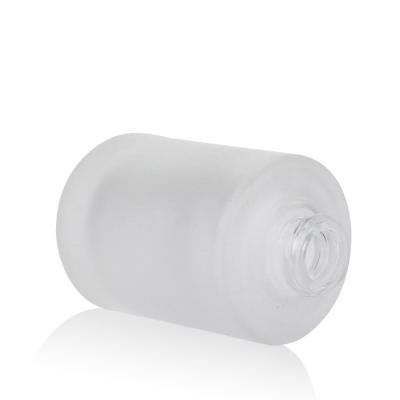 China 1oz Airless Liquid Foundation Bottles 30ml With Plastic Cap Pump for sale