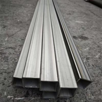 Cina 304 316 904 2205 Tubo quadrato in acciaio inossidabile ASTM / JIS Tubo SS senza cuciture in vendita