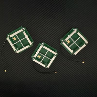 中国 ハンドヘルド リーダー UHF 小型 RFID アンテナ軸比 3dBic 円偏波 販売のため