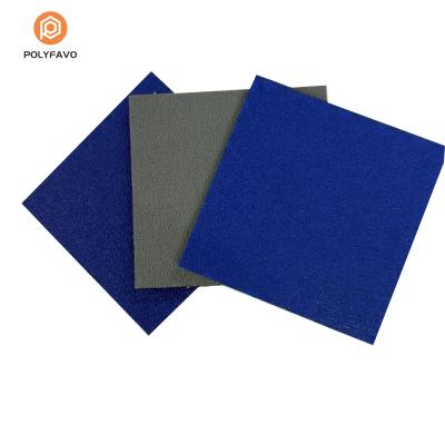 中国 12mm PP ミツバチ フライトケース パネル ハイブ マット プラスチック ミツバチ シート 販売のため