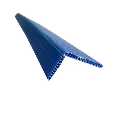 Cina Angolo di protezione cavo in plastica personalizzato da 2440x1220mm per la protezione di prodotti realizzati in PP vergine al 100% in vendita