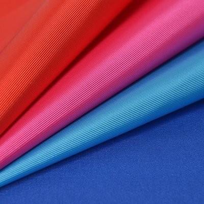 Cina Gabardine in tessuto di poliestere a prova d'acqua per abbigliamento da lavoro Uniforme a colori personalizzati in vendita