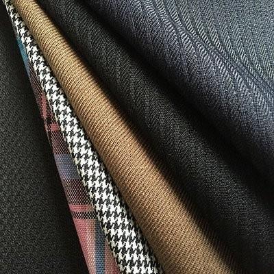 Cina Gabardine in tessuto di poliestere a prova d'acqua per abbigliamento da lavoro Uniforme a colori personalizzati in vendita