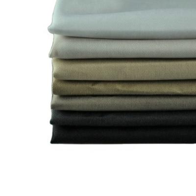 Cina 100% poliestere a prova di vento Taffeta rivestimento di guscio tessuto per Qingdao Commercio poliestere190t in vendita