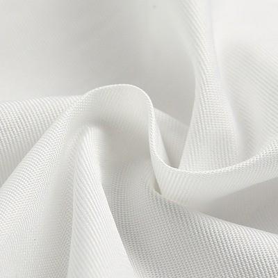 中国 パーソナライズされた100%ポリエステル メモリーファブリック 180gm 210gm 260gm Twill ワークウェア 布 販売のため